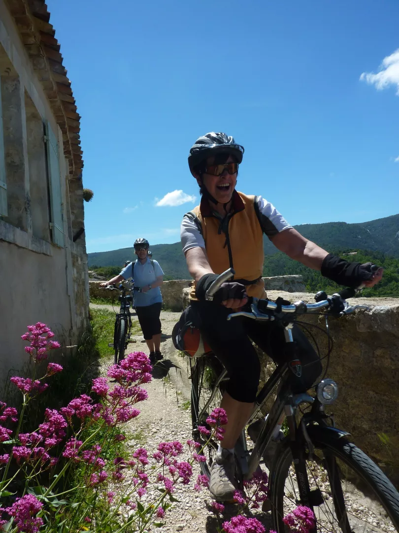 La Provence à vélo électrique avec France à Vélo