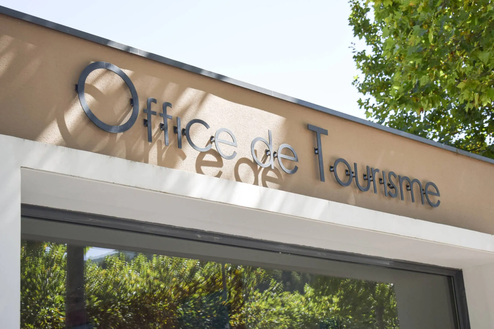 Office de Tourisme des Baronnies en Drôme Provençale - Pays de Nyons ...