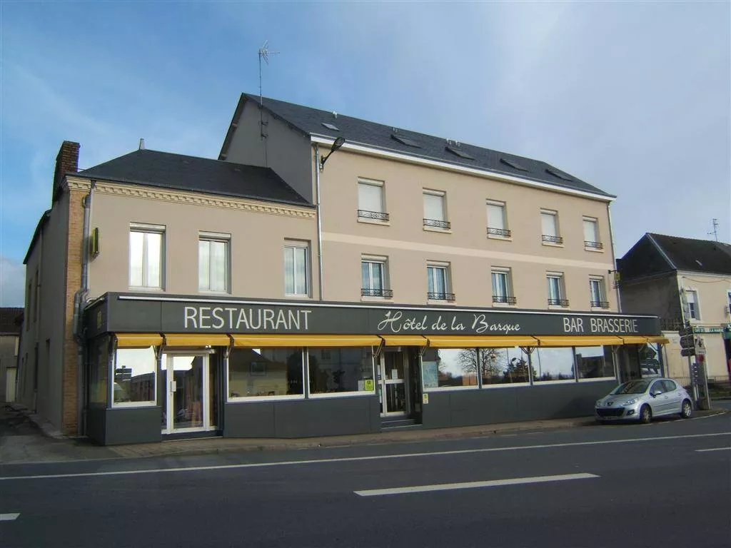 Hôtel-restaurant La Barque, Hôtels à Beaumont-sur-Sarthe